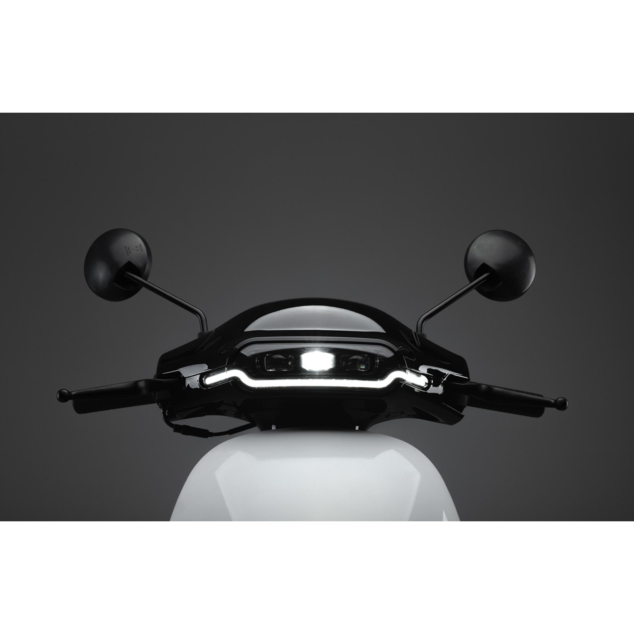 Horwin EK1 2.8KW 28 Mph 50 Mile Electric Moped Scooter