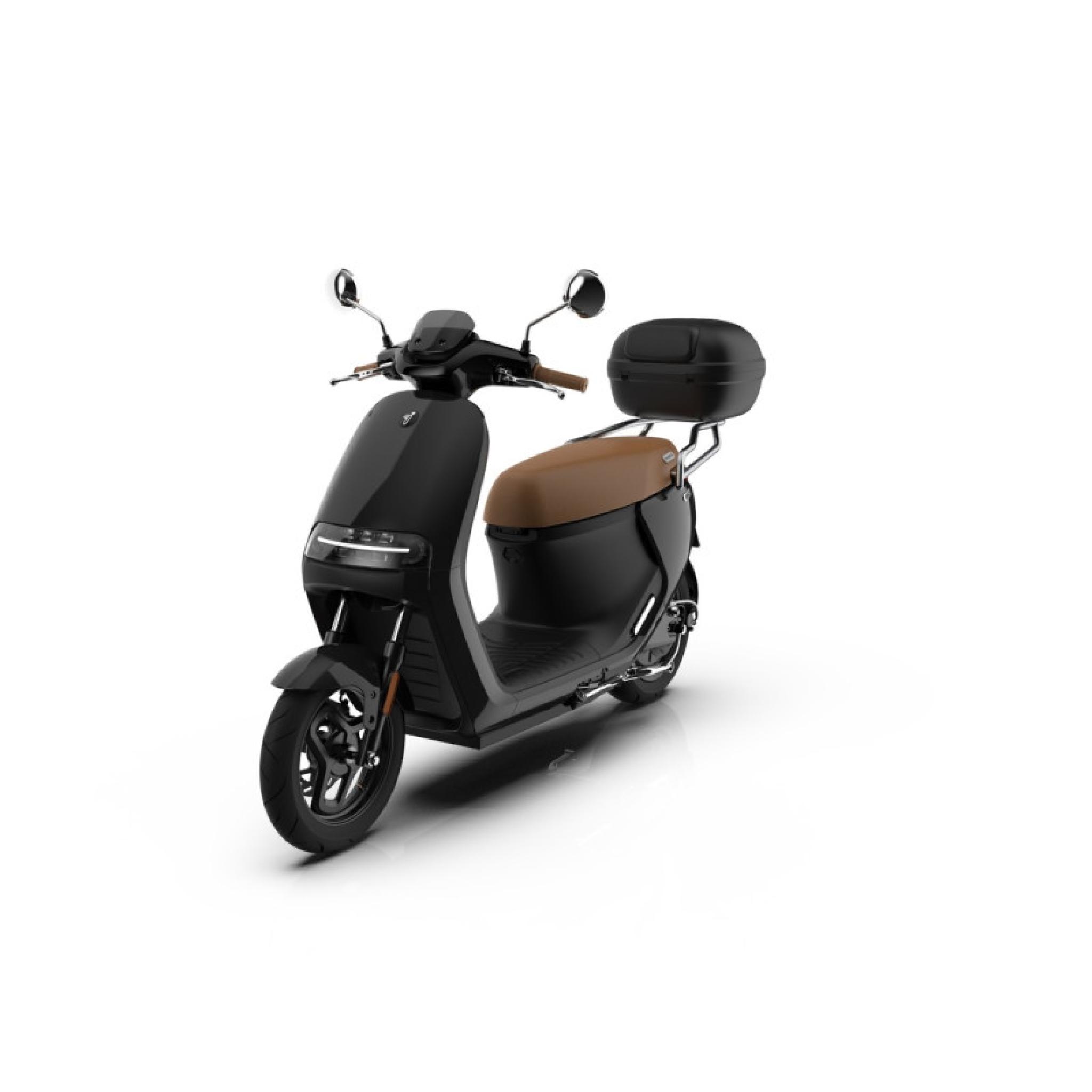 Segway E300Se. 10kw 65mph Electric Moped. 75 mile range