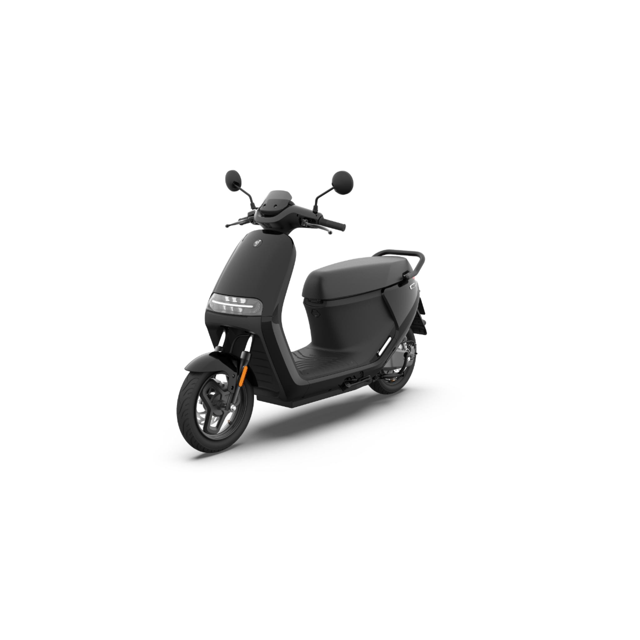 Segway E110s, 2kw 28mph Electric moped. 5 colours